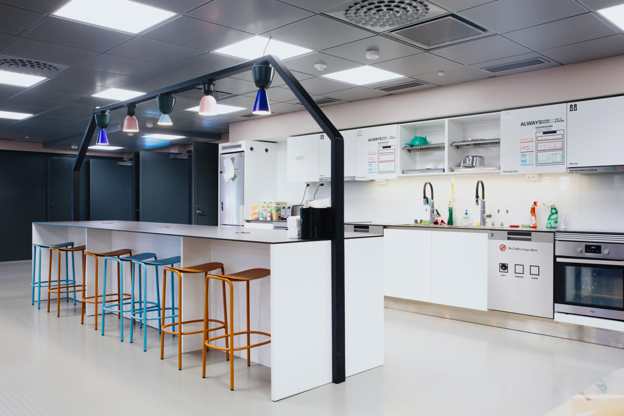 Space Booking in Aalto Design Factory